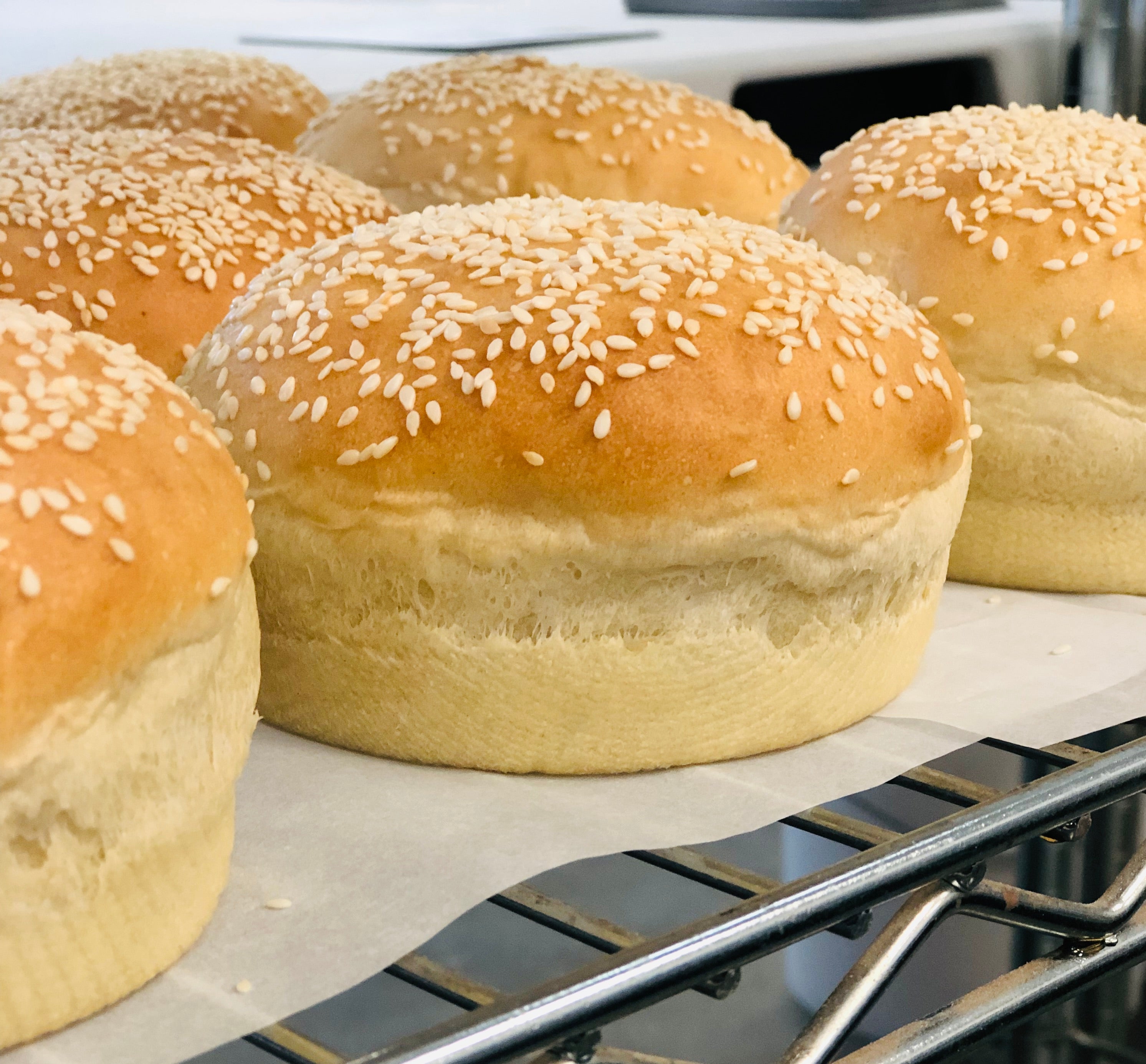 Hamburger Buns-Half Dozen – Bread Brothers Bakery